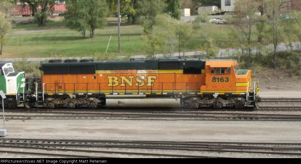 BNSF 8163